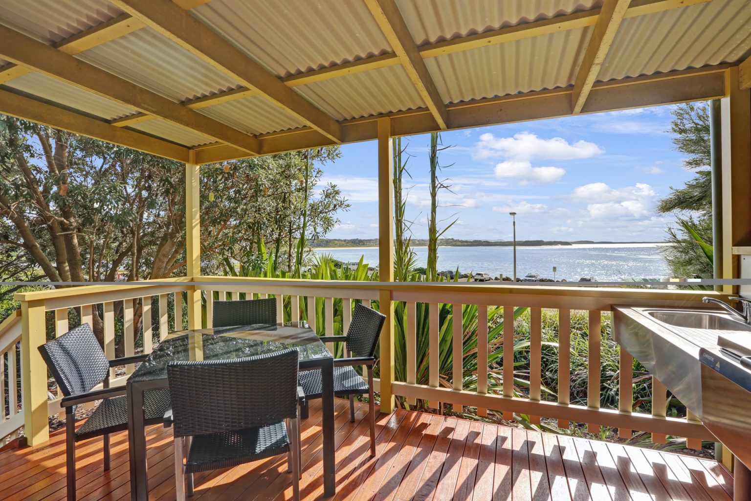 Accommodation Kiama Cabins | Harbour & Water View Cabins
